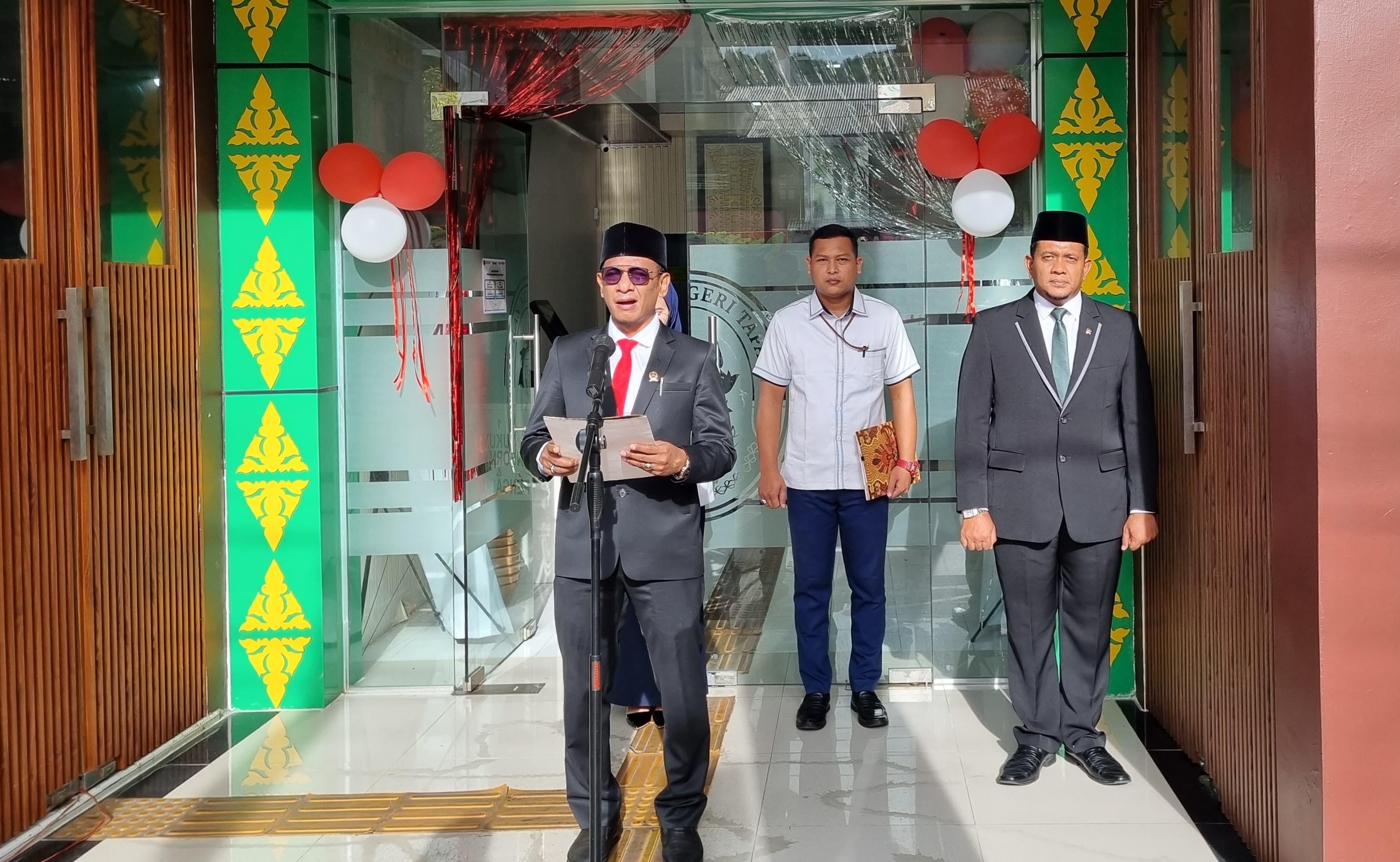 Peringati HUT Mahkamah Agung ke 79 , Pengadilan Negeri dan Mahkamah Syar'iyah Tapaktuan Gelar ...