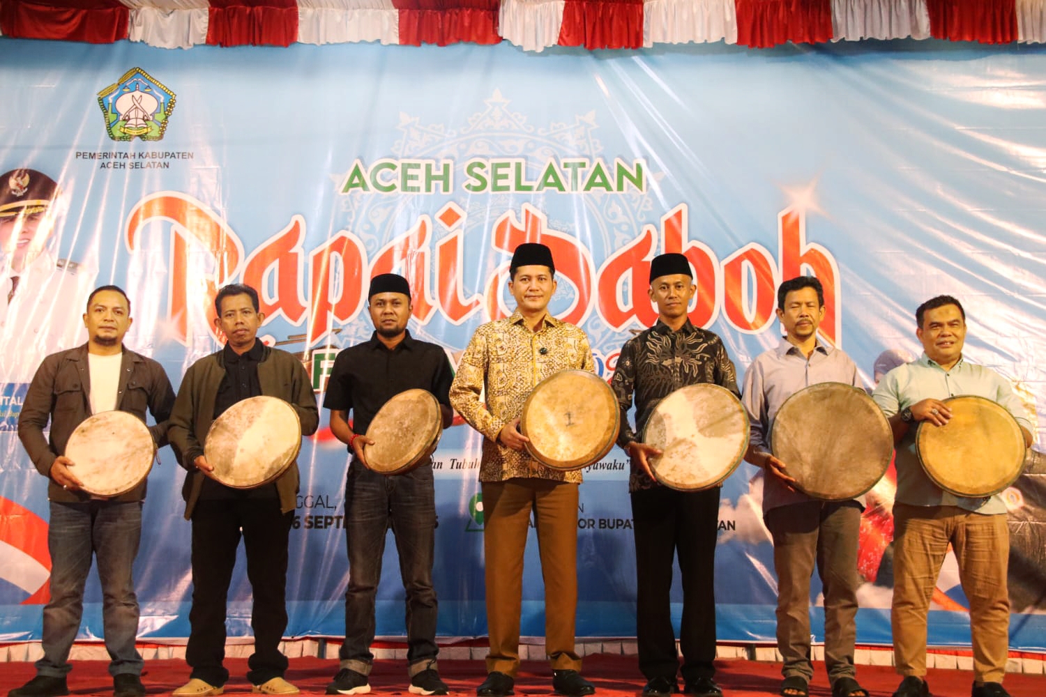 Festival Debus Aceh Selatan 2025 Resmi Dibuka, Bupati Mirwan Tekankan ...