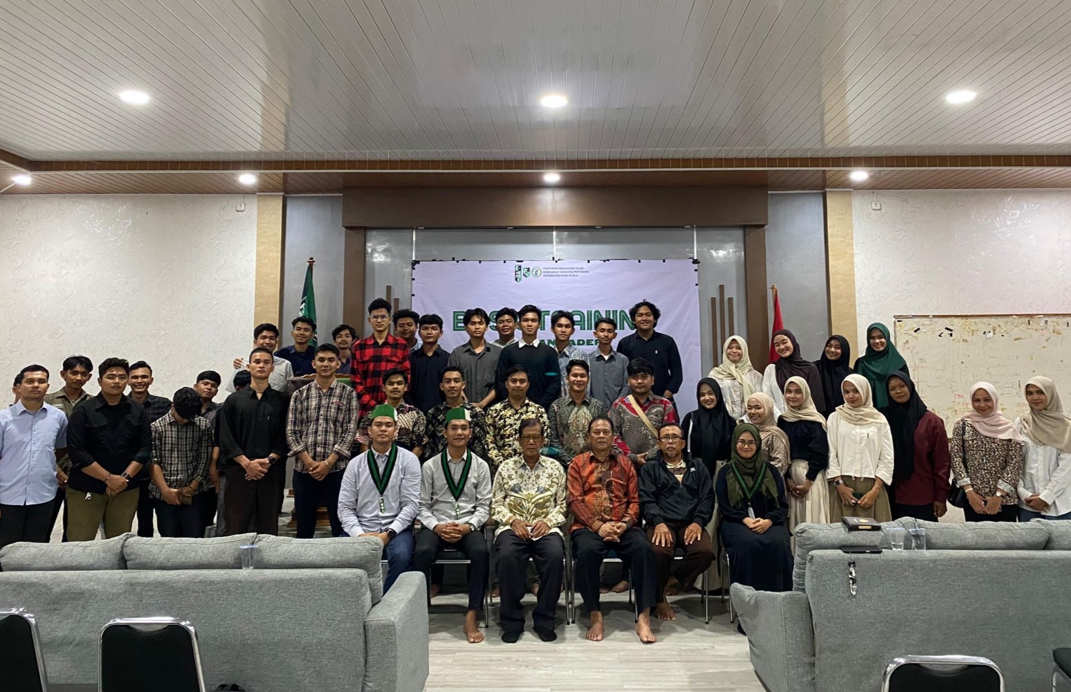 Rindu Kader, Prof. Ahmad Humam Hamid Hadiri Basic Training HMI ...